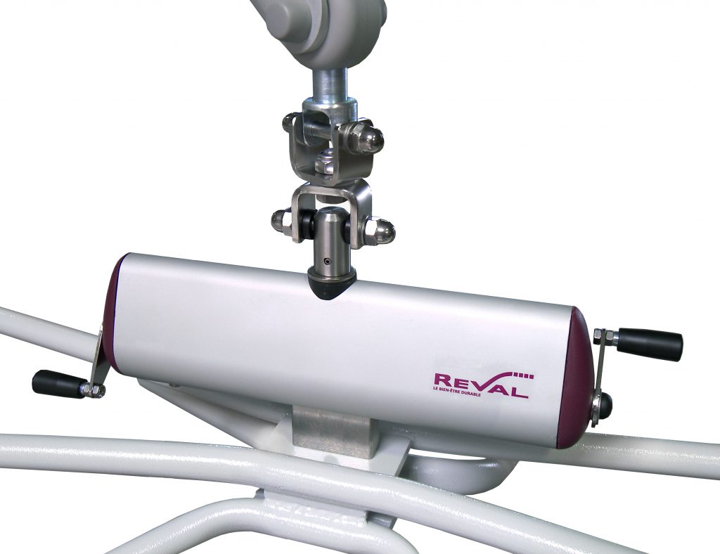 Standard stretcher - Reval Group